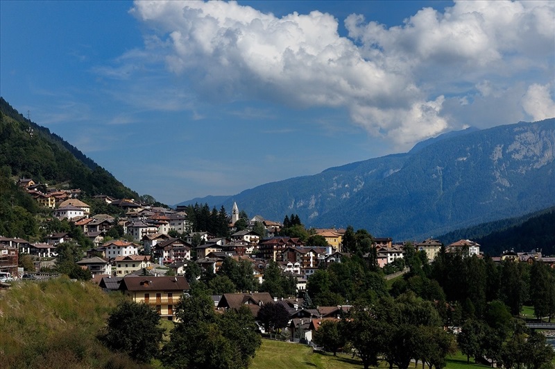 Mezzana-Marilleva Val di Sole, Pejo e Rabbi Trentino Alto Adige - Italy ...