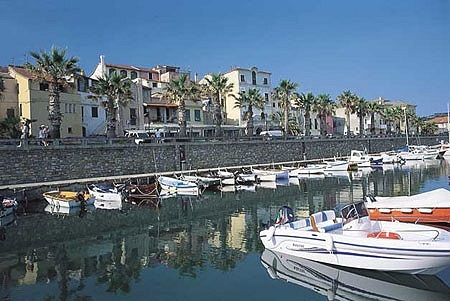 Riva Ligure Riviera dei Fiori Liguria - Italy traveller Guide